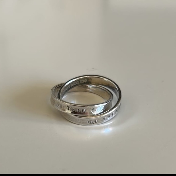 Tiffany & Co. | Jewelry | Tiffany Co 837 Double Interlocking Ring | Poshmark